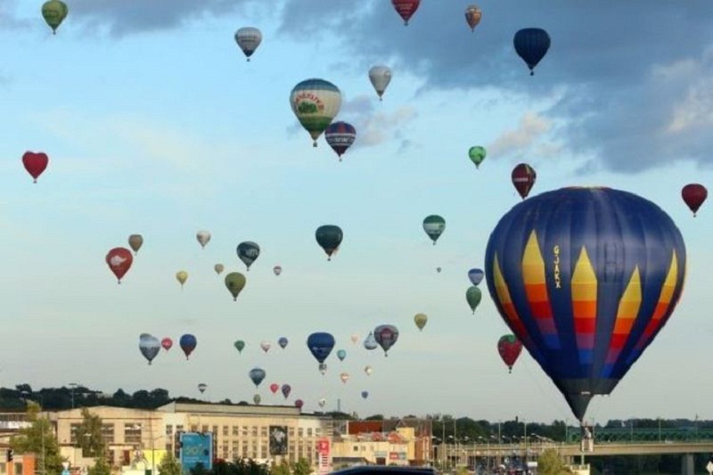 5 Wisata Balon Udara di Dunia – Trippers.id